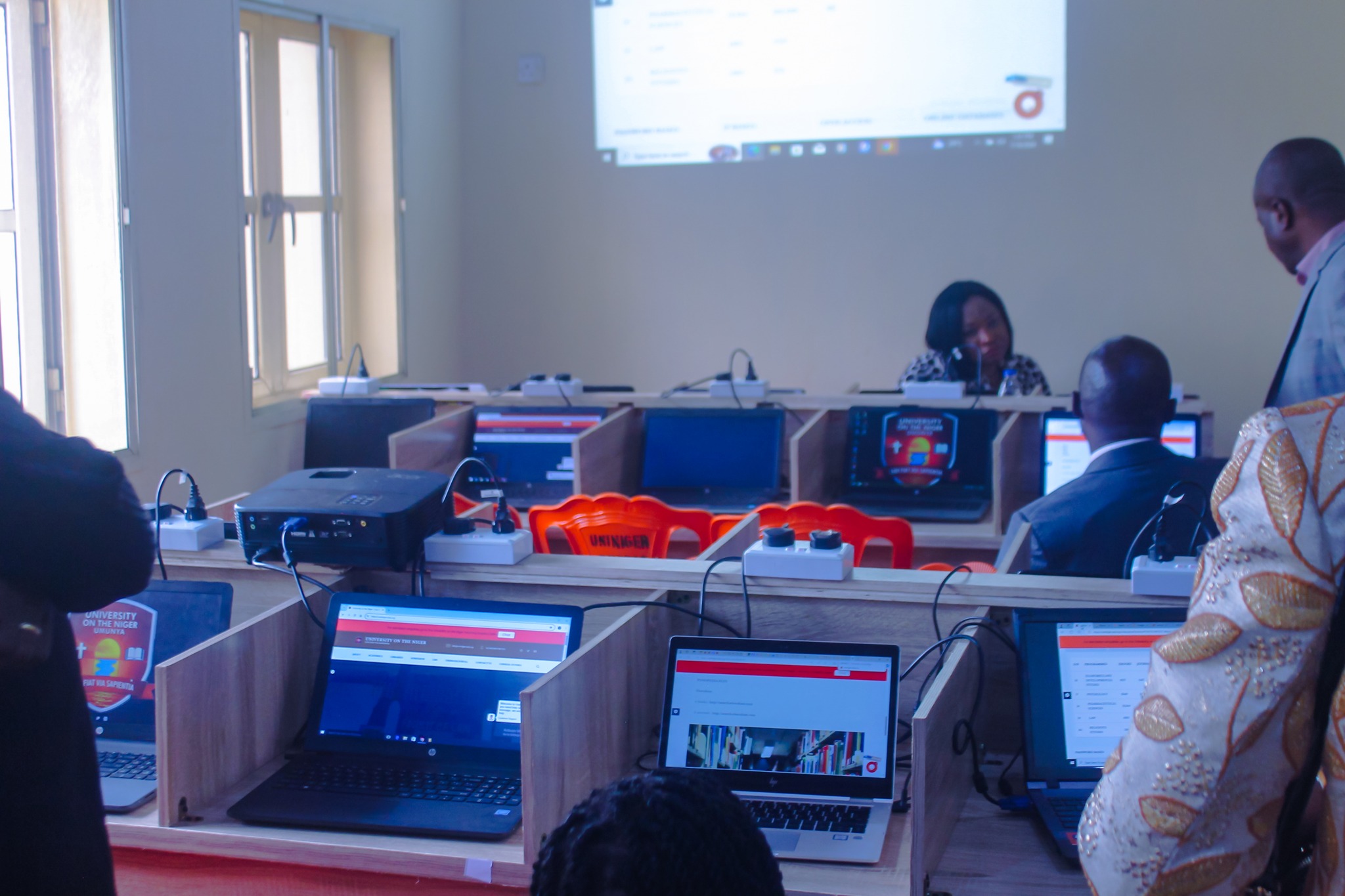 Home - UNIVERSITY ON THE NIGER